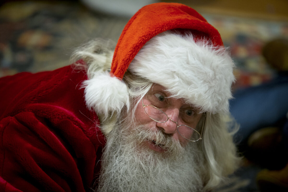 Quiet Santa helps families through hustle bustle of Christmas | News ...